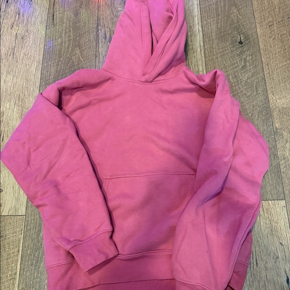 Aritzia | Tops | Aritzia Perfect Sweatset Berry Pink Medium Limited Ed ...